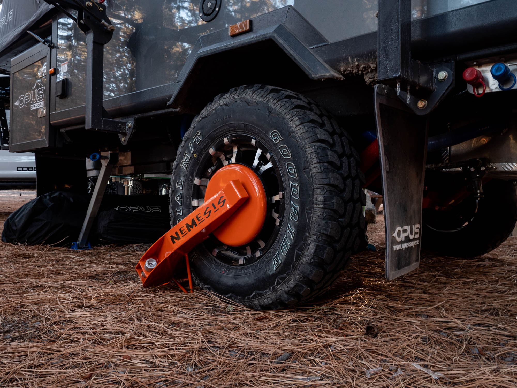 Nemesis Wheel Lock – Purple Line USA